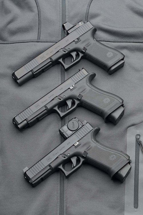 Long and powerful: can the GLOCK 17L Gen5 MOS in 9mm Luger also be at ...